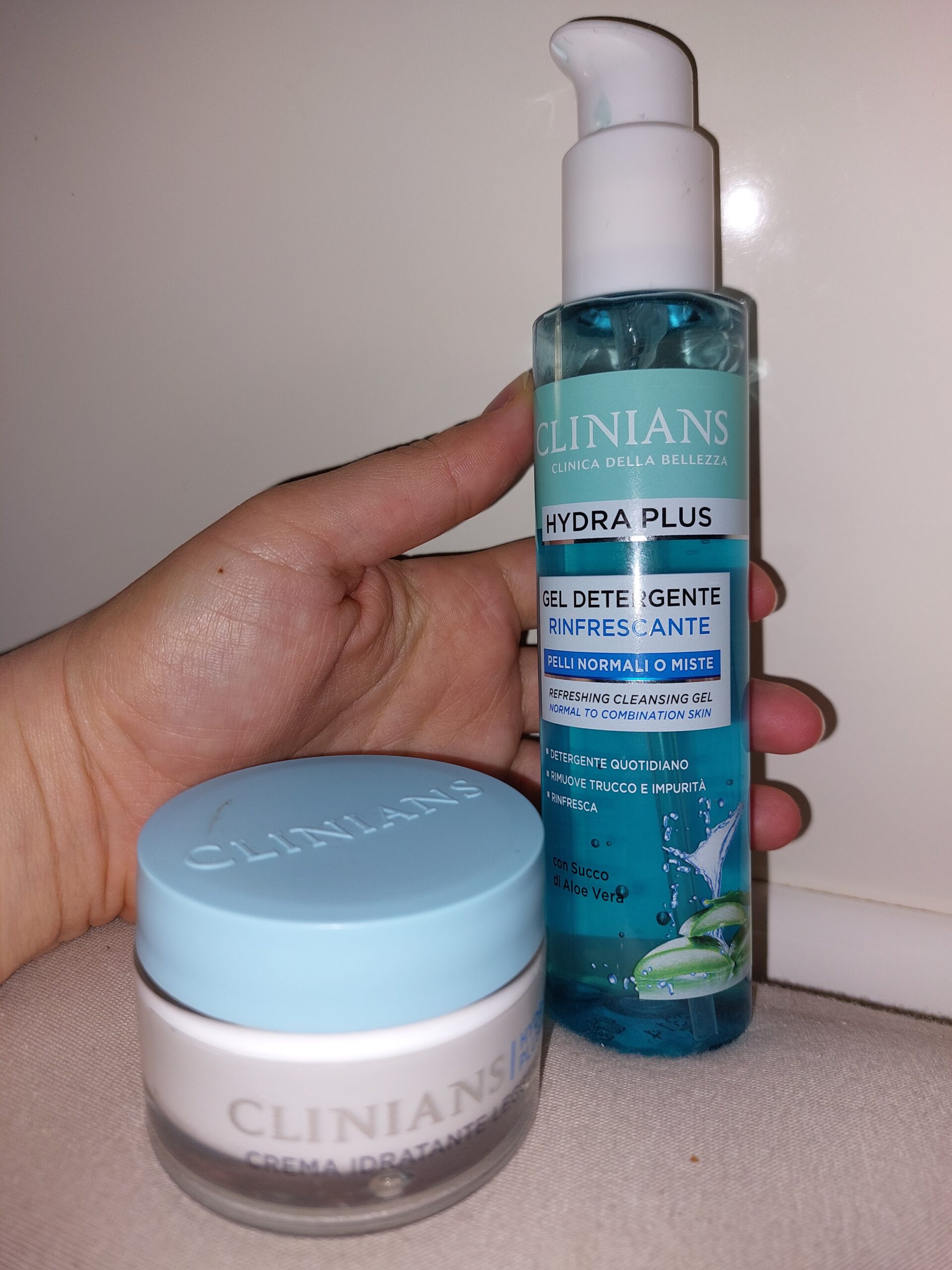 Hydra Plus Crema Idratante Leggera | Clinians | BeautyFool.it